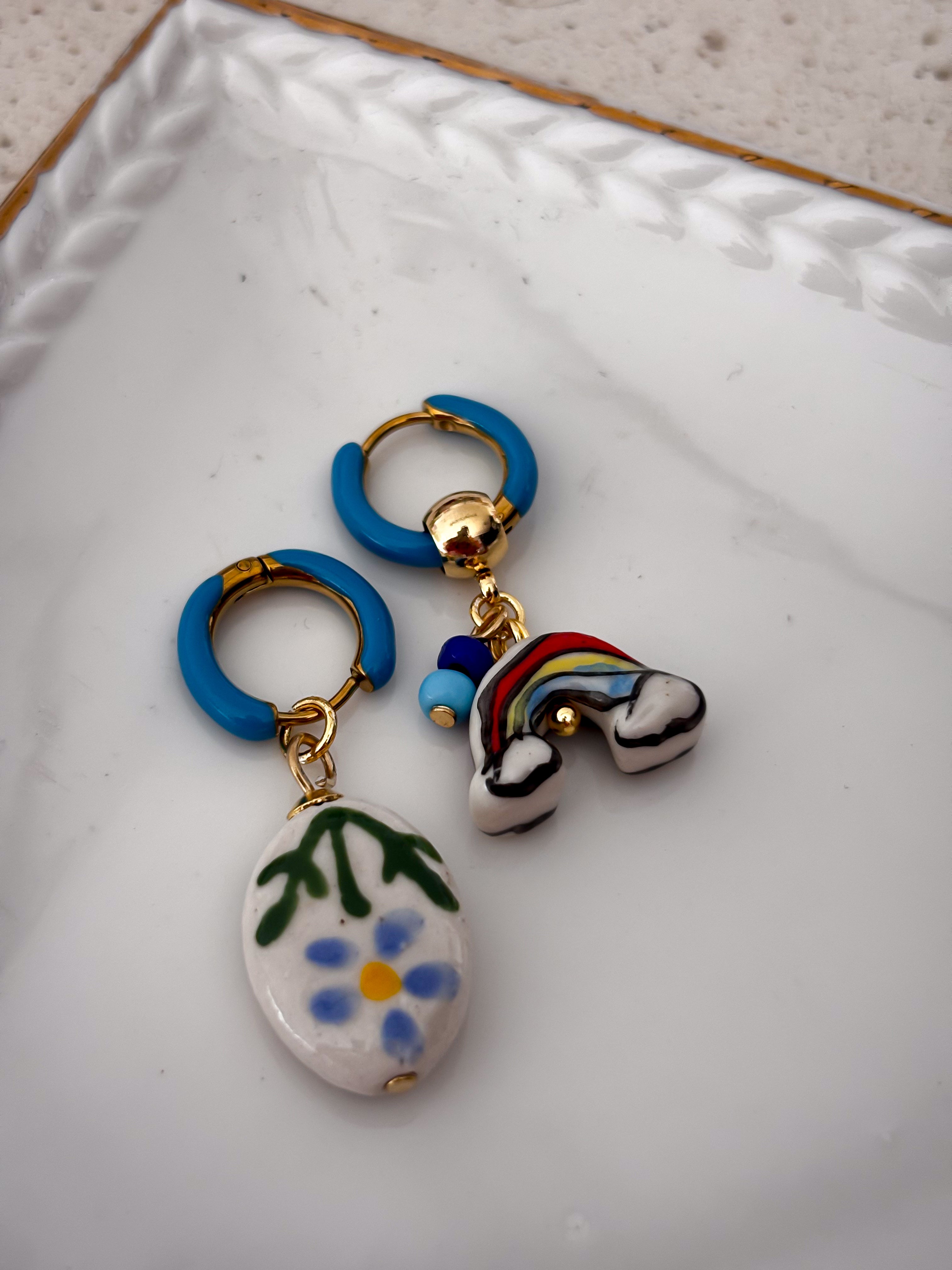 Huggies Rainbow – pálida joyería